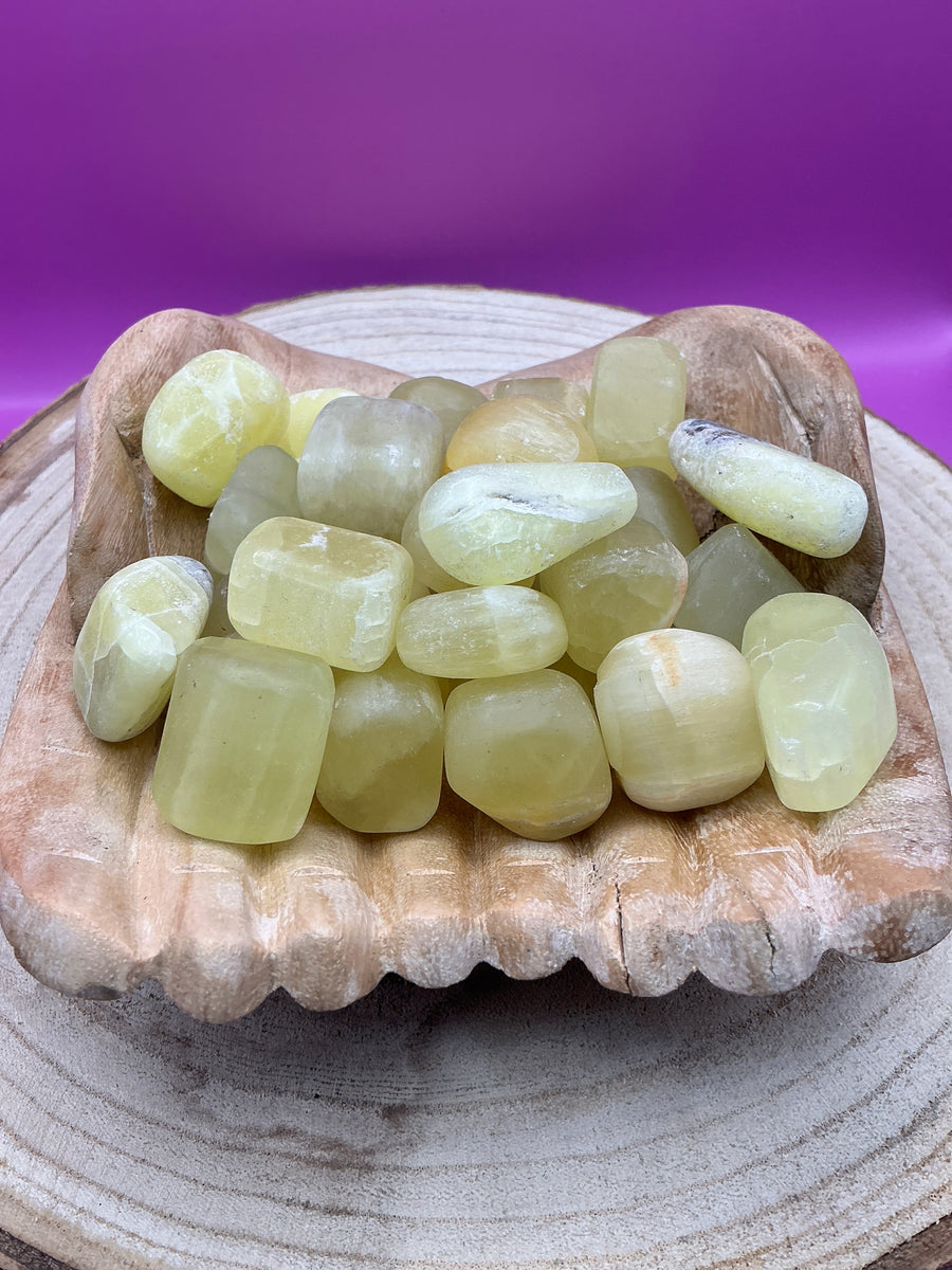 1 Lemon Calcite Tumble Stone – thesaltandrockshop